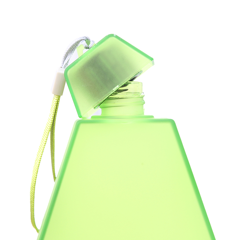 Plastic Kid Straw 260ml Sports Kettle, Triangle Liquor Bottle - Buy ...